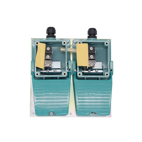 Foot Switch, 250V, 2NO2NC | ATO.com