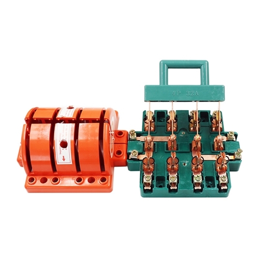 4 Pole Double Throw Knife Switch, 63A/100A/160A | ATO.com