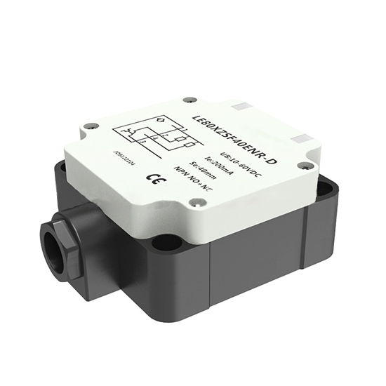 Analog Output Proximity Sensor, Inductive, Square Type, 0-10V/ 0-20mA ...