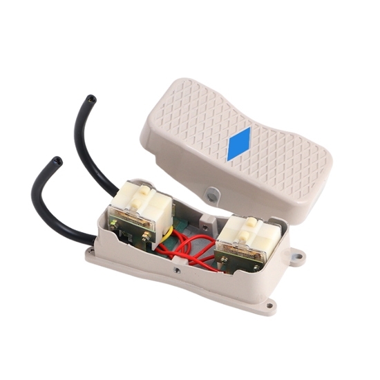 Forward Reverse Foot Switch, Single Phase/ 3 Phase | ATO.com