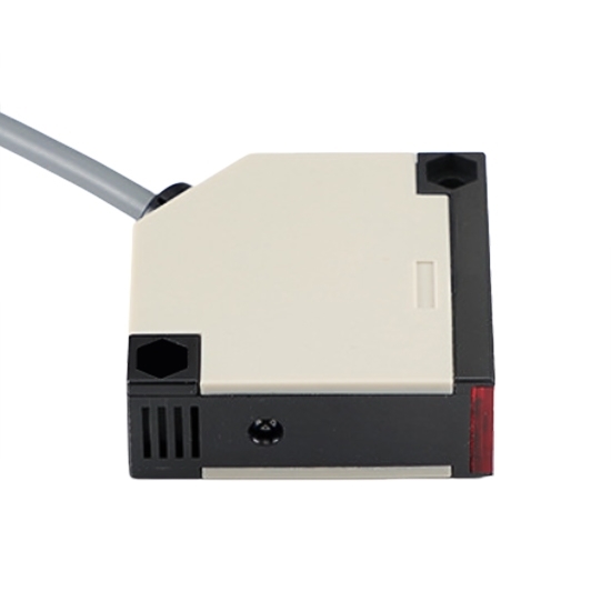 Infrared Retro Reflective Photoelectric Sensor, 4m | ATO.com